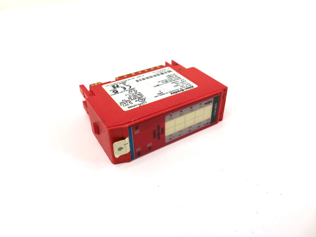 1734-IB8S, Allen-Bradley, POINT I/O Guard I/O Safety Module – Wartung ...