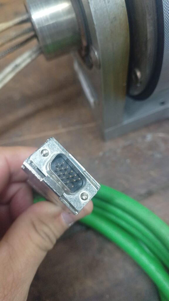 VW3E2080R400, Schneider, Cable Assembly, SH-Feedback, Elau MC-4 ...